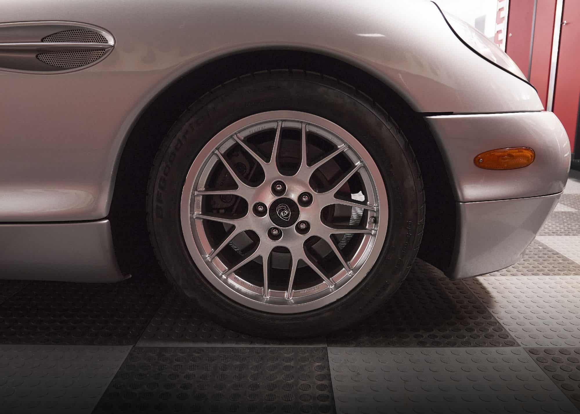 #0073 2002 Panoz Esperante Roadster 5-speed | West Coast Dream Machines